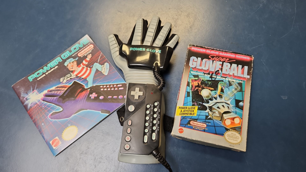 Nintendo Power Glove | Computer Museum